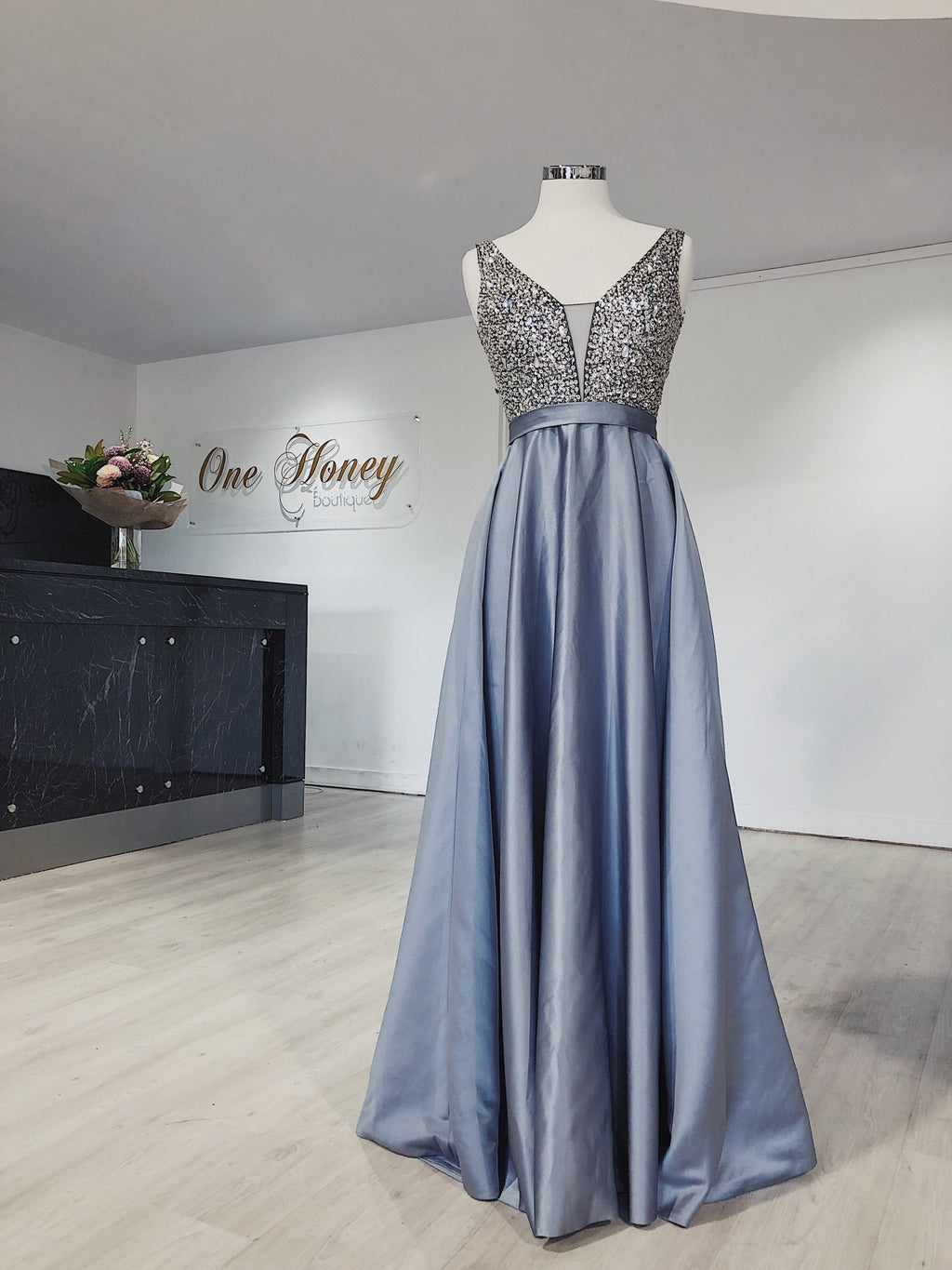 Honey Couture BROYN Silver Diamante Front Princess Ball Formal Gown Dr